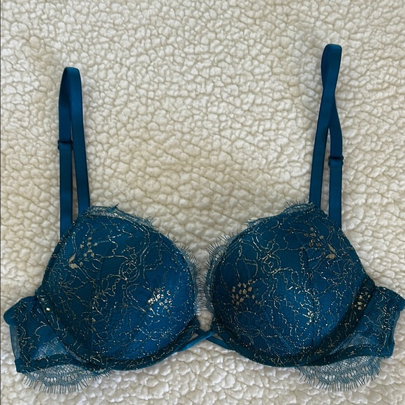 Victoria's Secret | Intimates & Sleepwear | Victorias Secret Bombshell ...